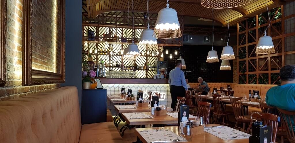 MACE by Joseph Hadad, bistrou de frigarui - Restocracy